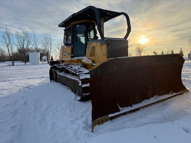 Used 2011 DEERE 850J for Sale | #73145 | Conquest Equipment